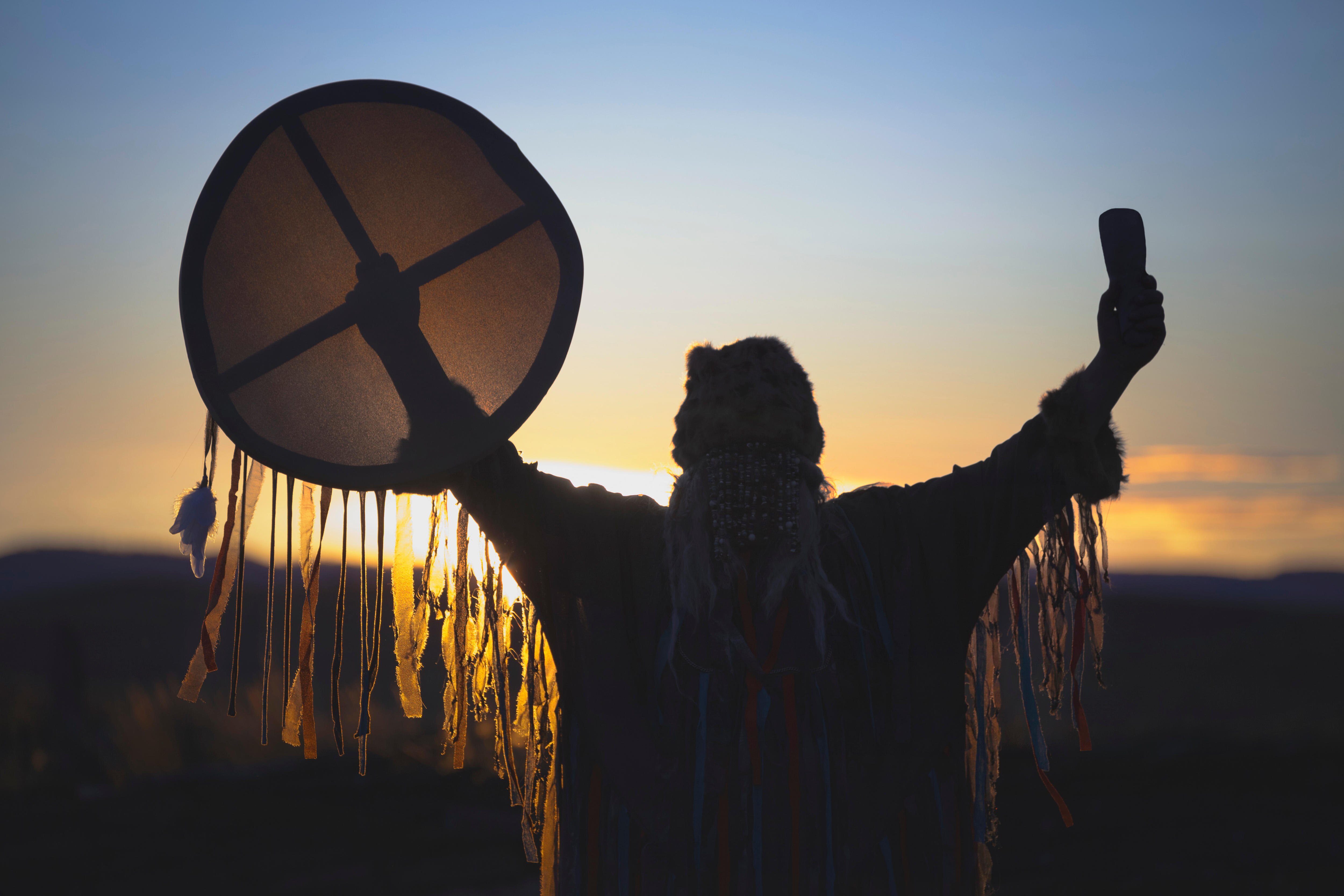 Summer: The rise of the shamans - ABC listen