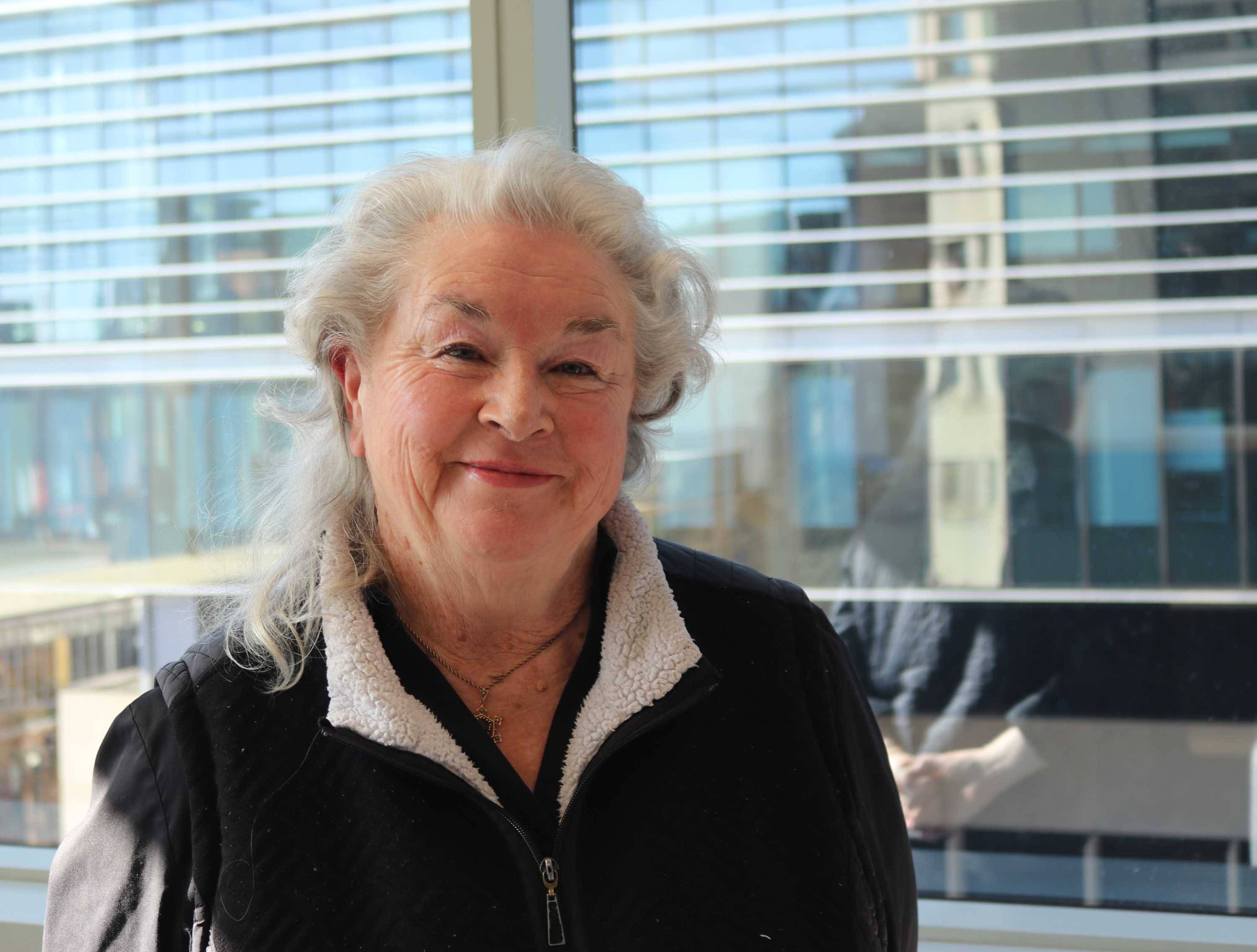 Charmian, the violin and the zipper man - ABC listen