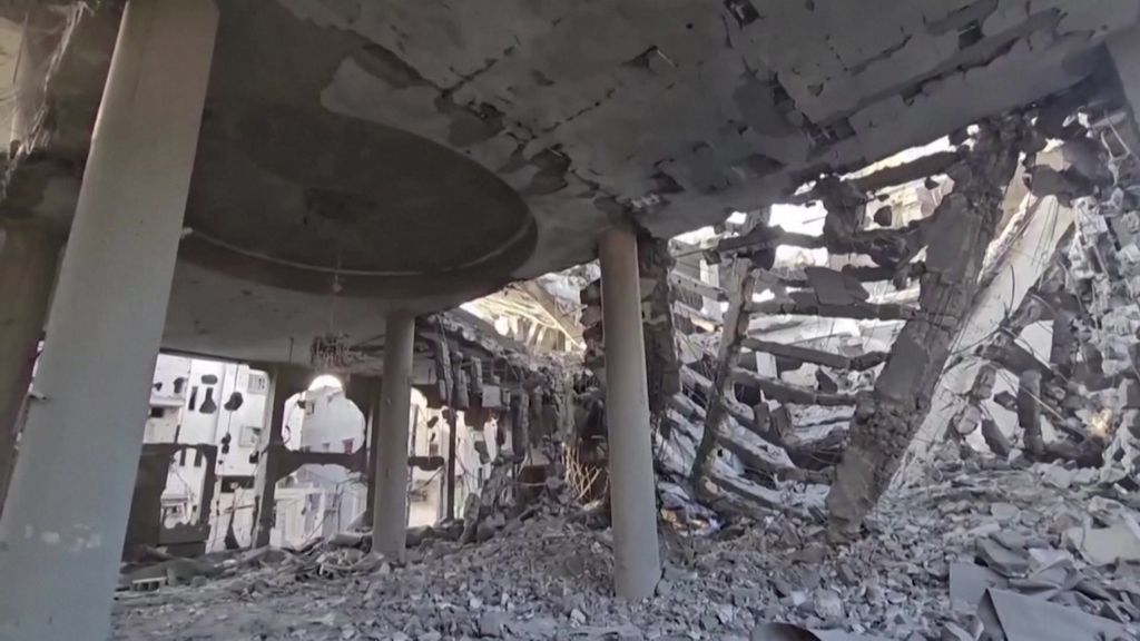 Scenes of destruction after Israeli air strikes on Gaza mosques - ABC News