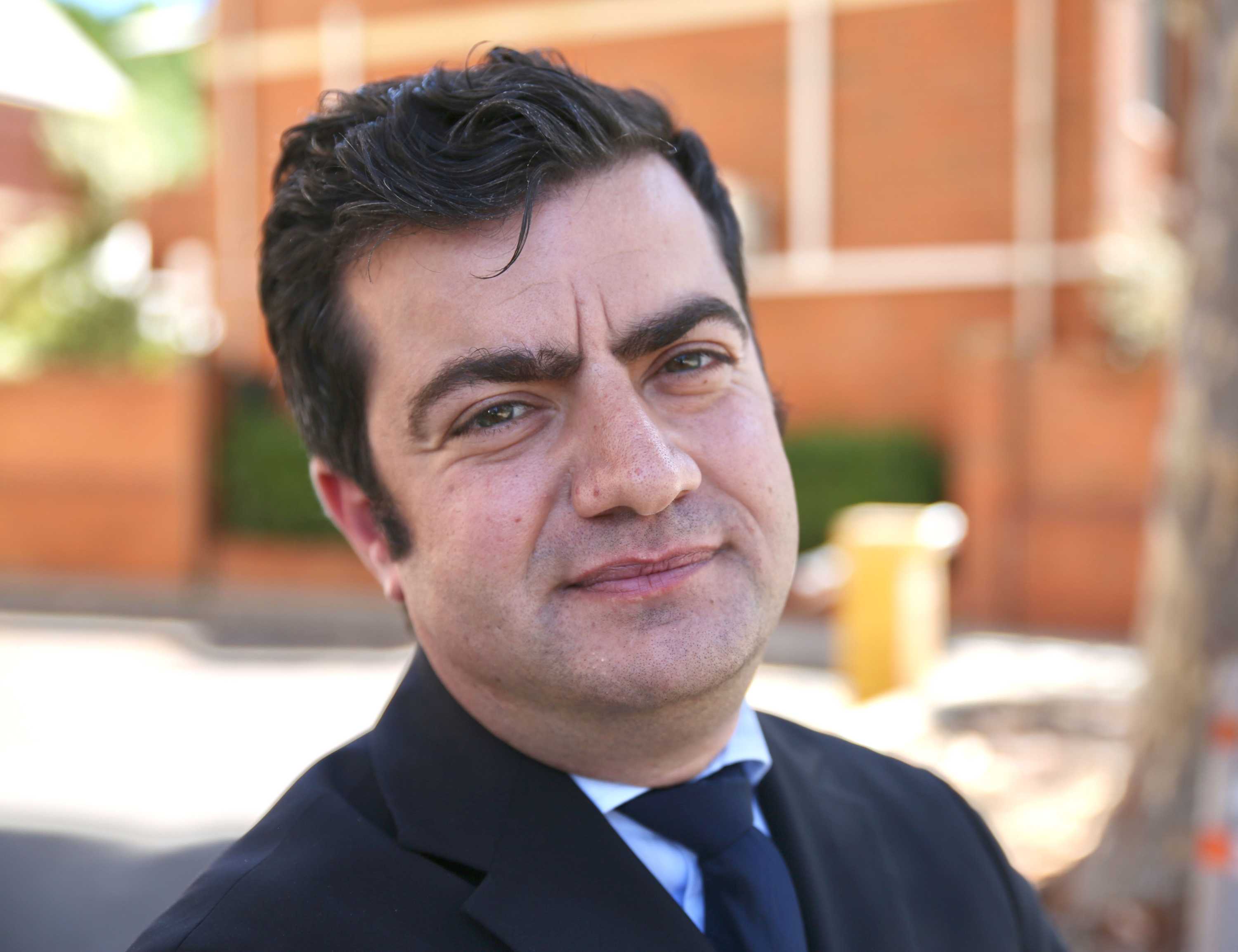 Sam Dastyari under fire over meeting with Chinese donor - ABC listen