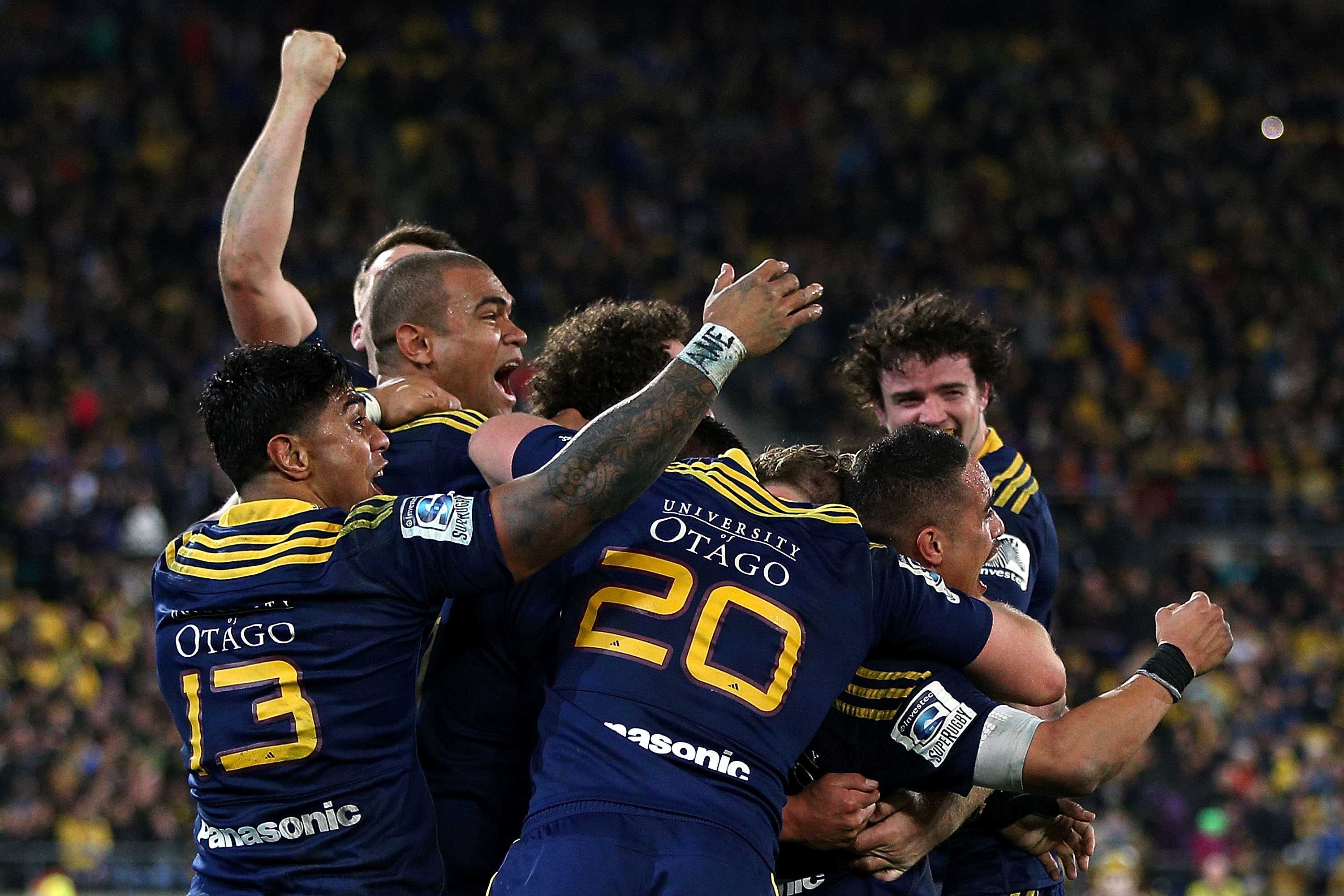 Highlanders win Super Rugby championship, beating Hurricanes 21-14 for ...