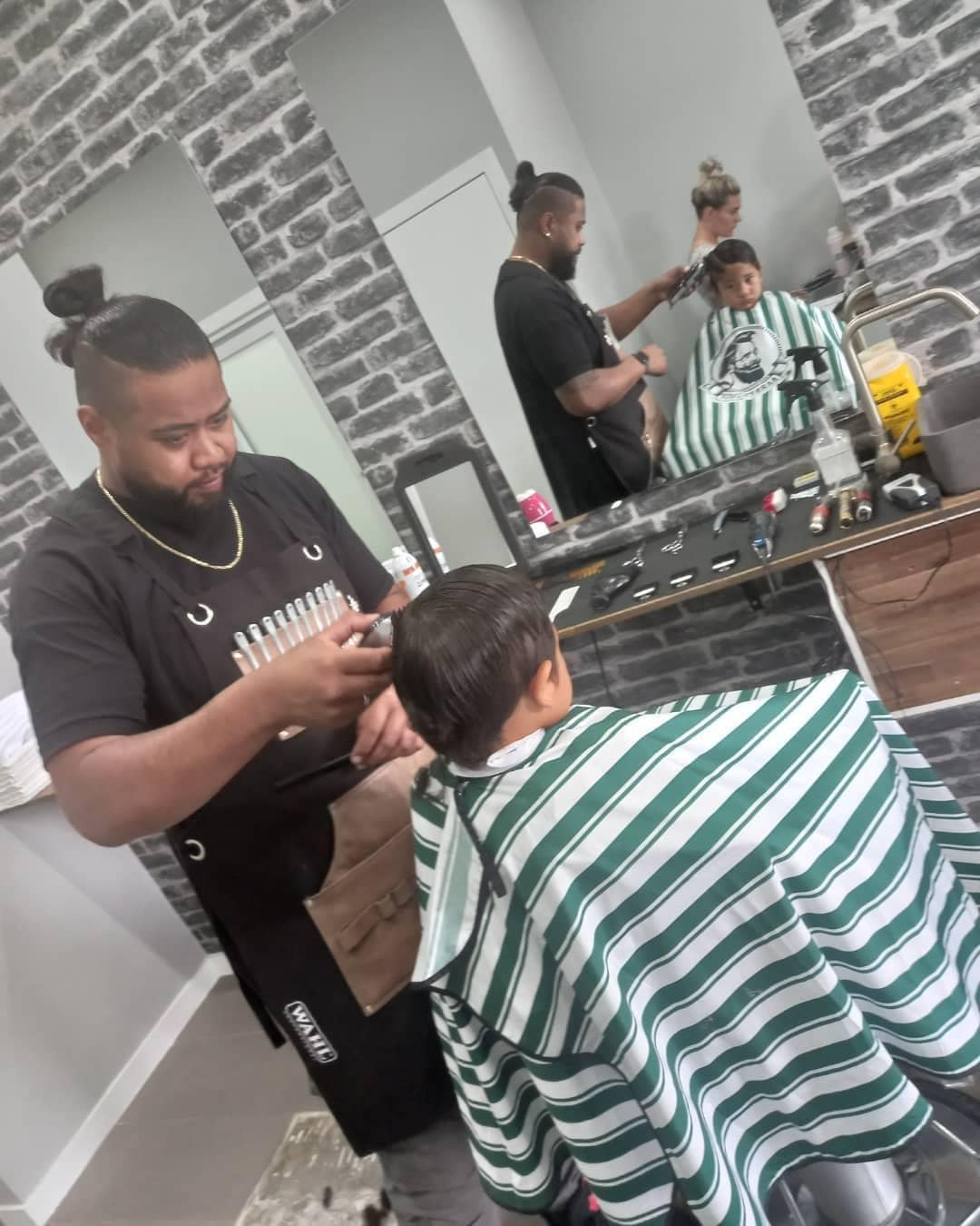 Samoan barber hoping to give back to his community - ABC Pacific