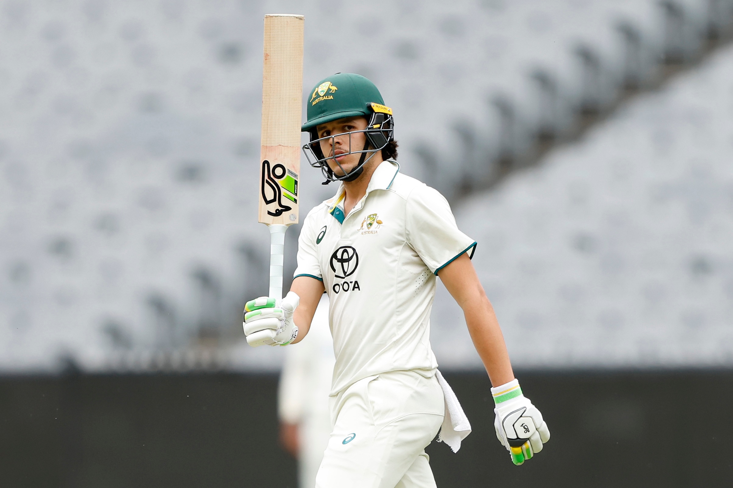Test hopeful Sam Konstas helps Australia A navigate tricky run chase as ...