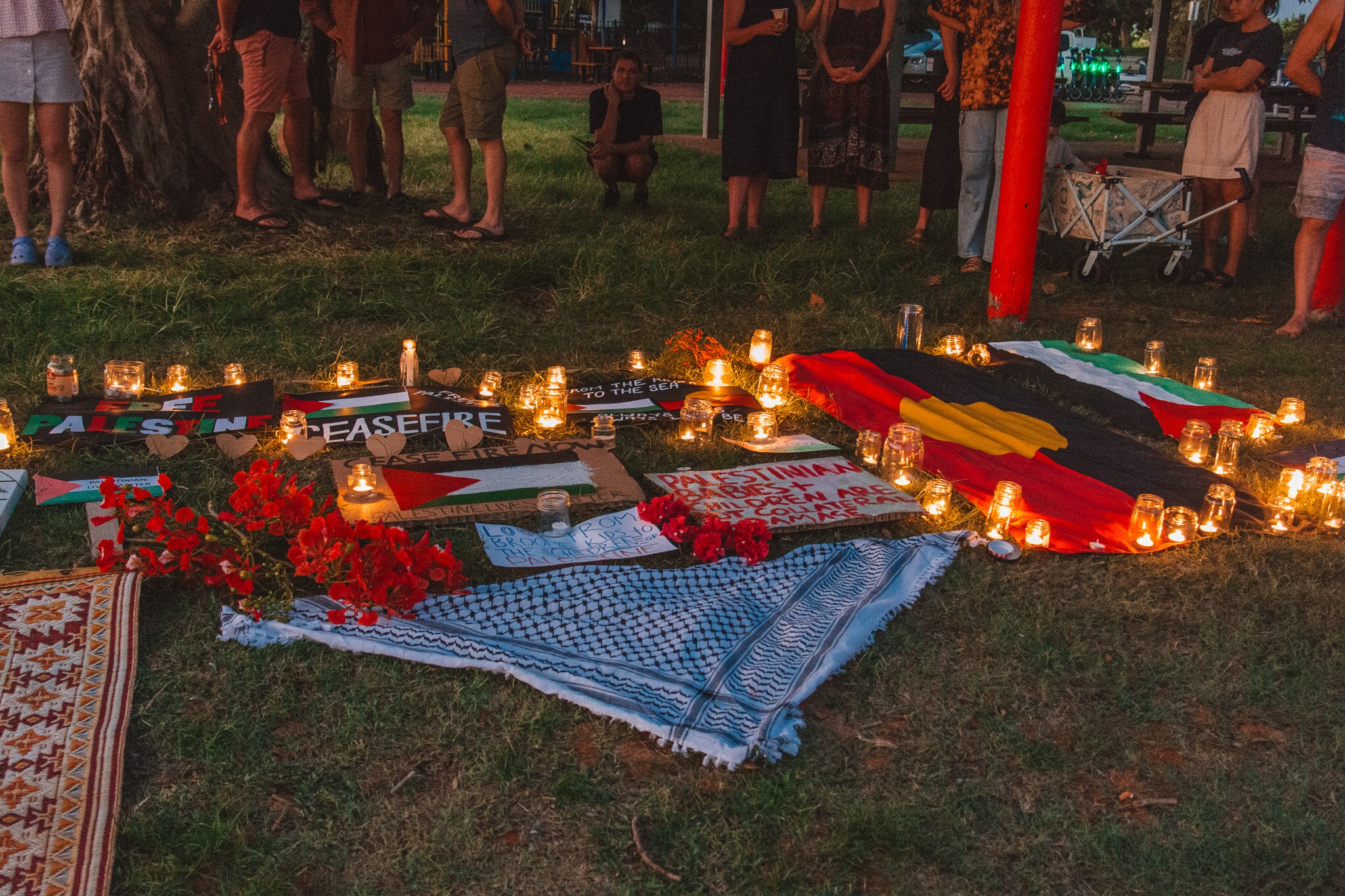 Broome locals hold weekly vigils backing ceasefire in Israel-Gaza war ...