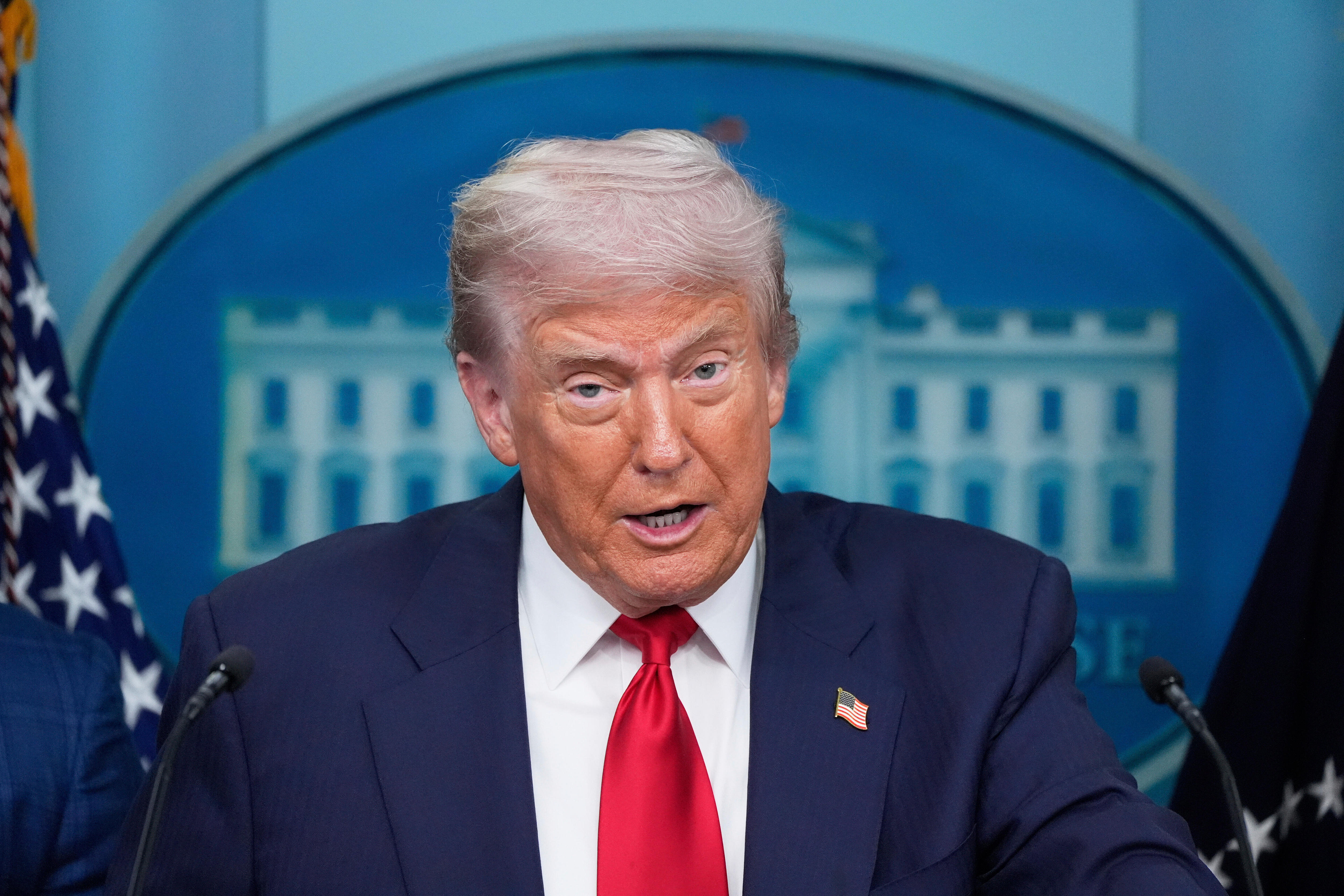 Bruce Shapiro's USA: Trump's DC takeover, and an electoral map fight in ...