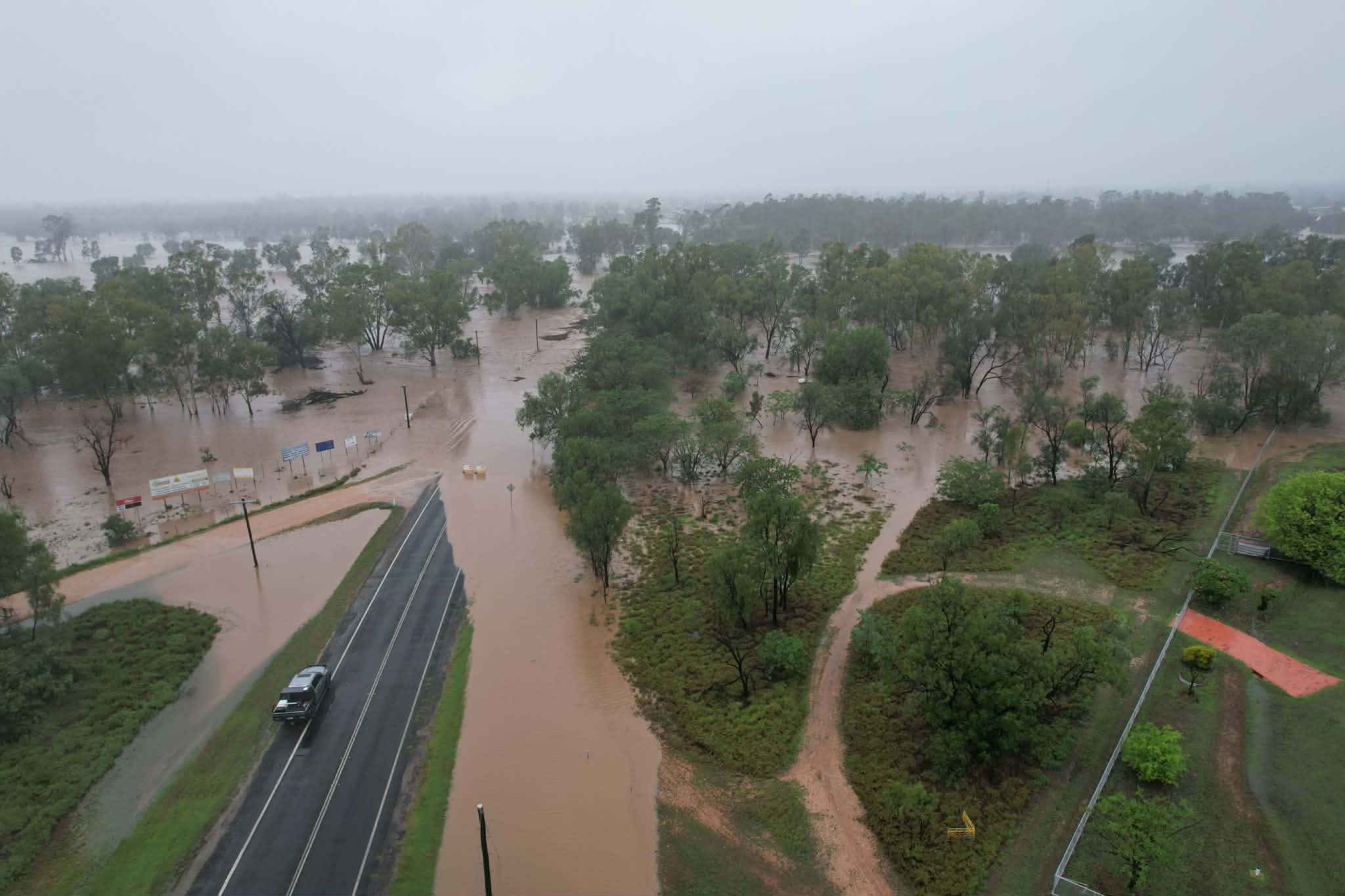 Floods wreak havoc in Qld - ABC listen
