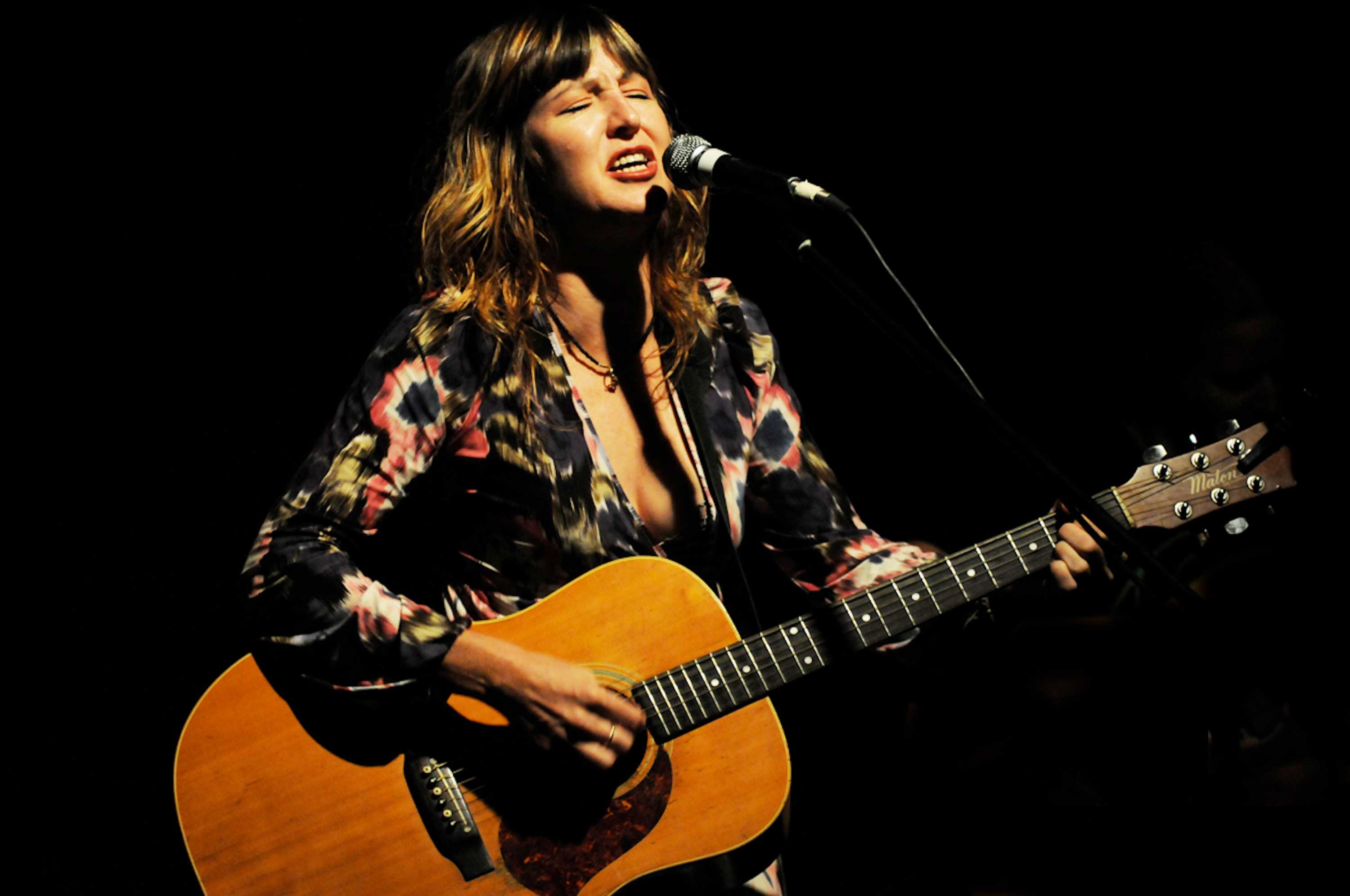 Ausmusic Month challenge: Tracey Bunn covers Deb Conway - ABC listen