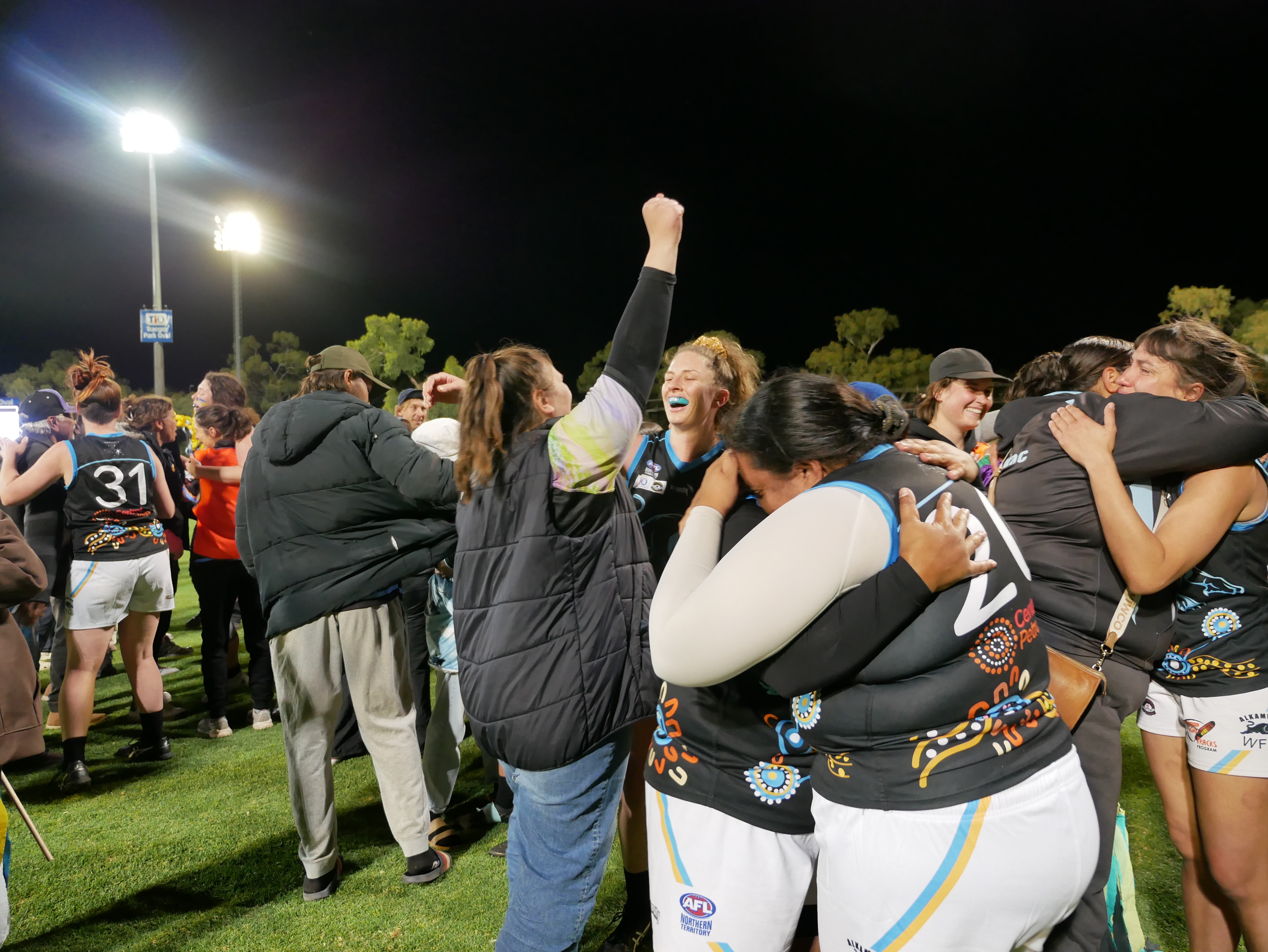 Alice Springs Indigenous women's footy club, Alkamilya, celebrates 10 ...