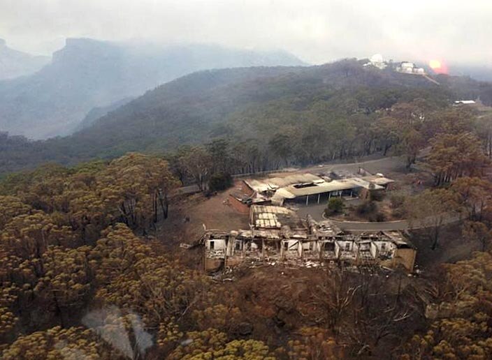 Siding Spring observatory reopens after fires - ABC News