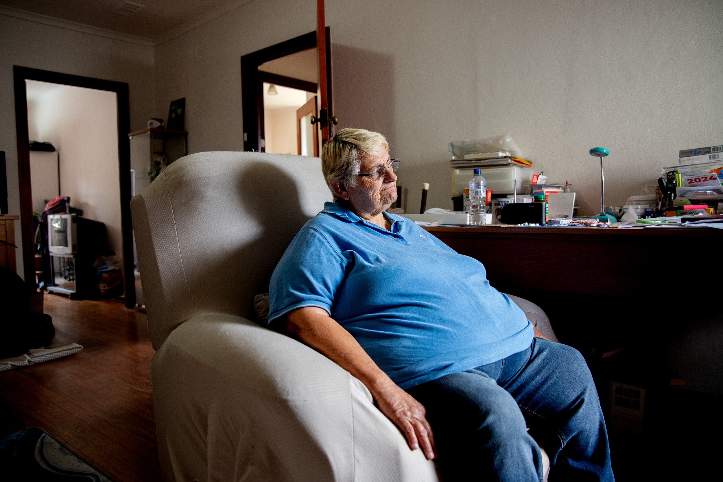 Economists urge major parties to raise Rent Assistance, as older ...