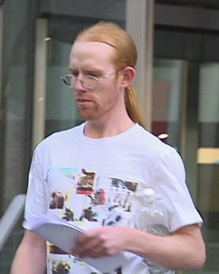 Corey Pierce jailed after failing to seek help for dying mother who lay ...