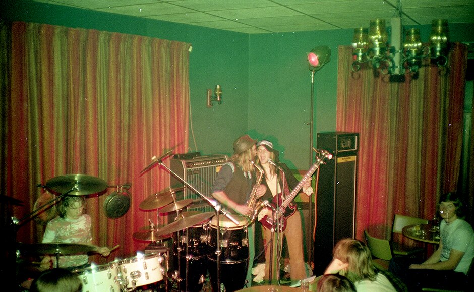 What was the pub music scene like in the 1980s? - ABC listen