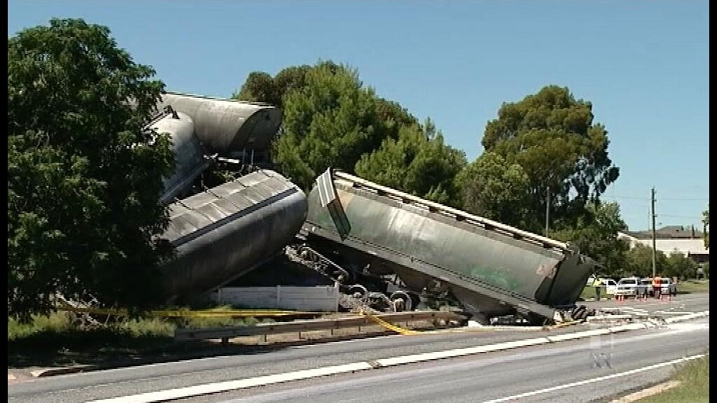 Runaway train makes crash landing - ABC News