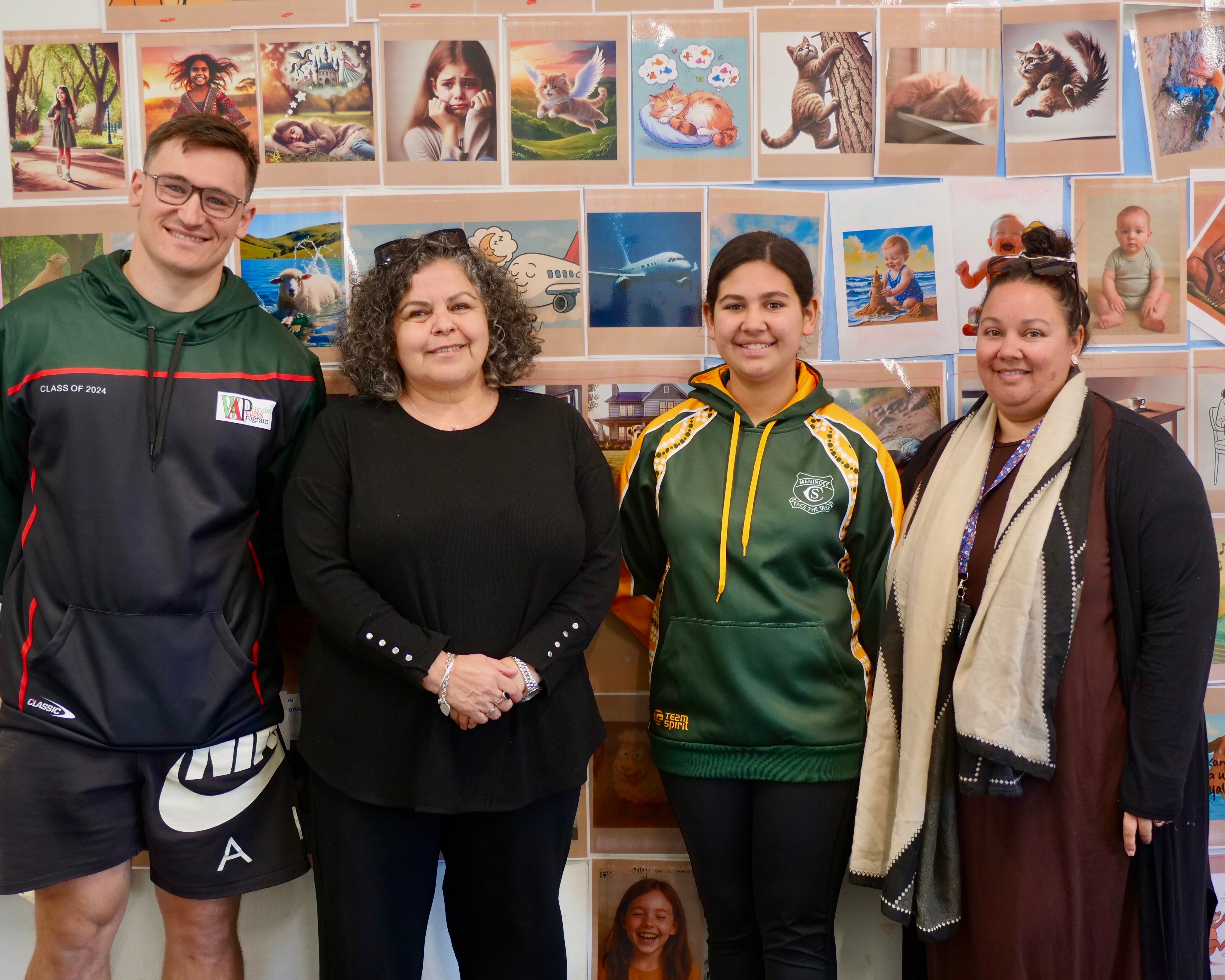 Indigenous teenager teaches Paakantyi language to teachers at Menindee ...