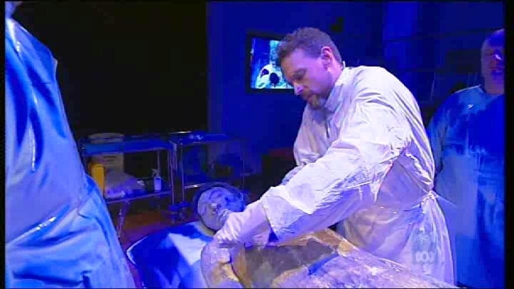 Play celebrates father of anatomy - ABC News