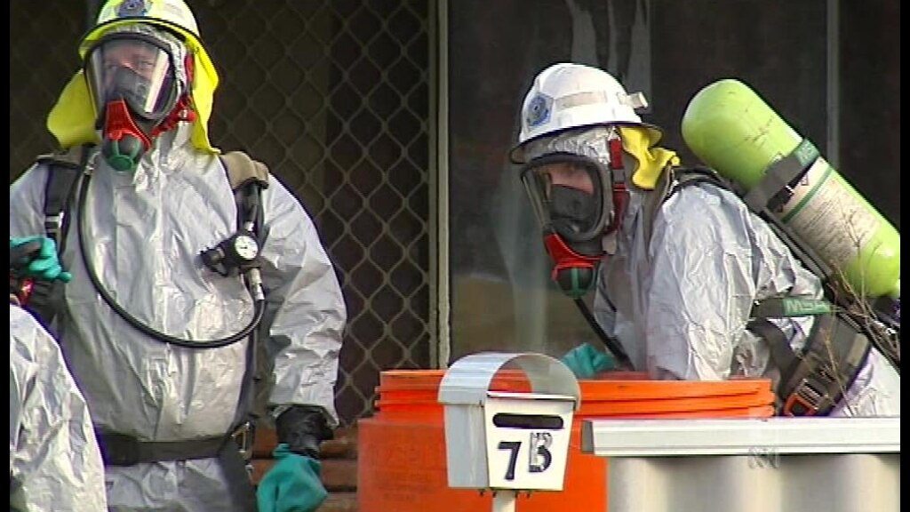 Police crack down on drug labs - ABC News