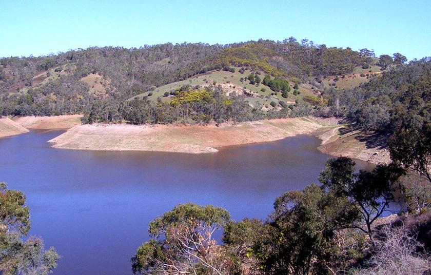 Rain boosts Adelaide reservoir levels - ABC News