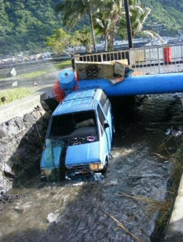 Tsunami death toll rising - ABC News