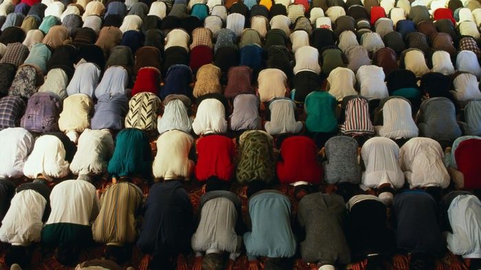 Muslim Community Volunteering: An Underestimated Contribution to Social ...