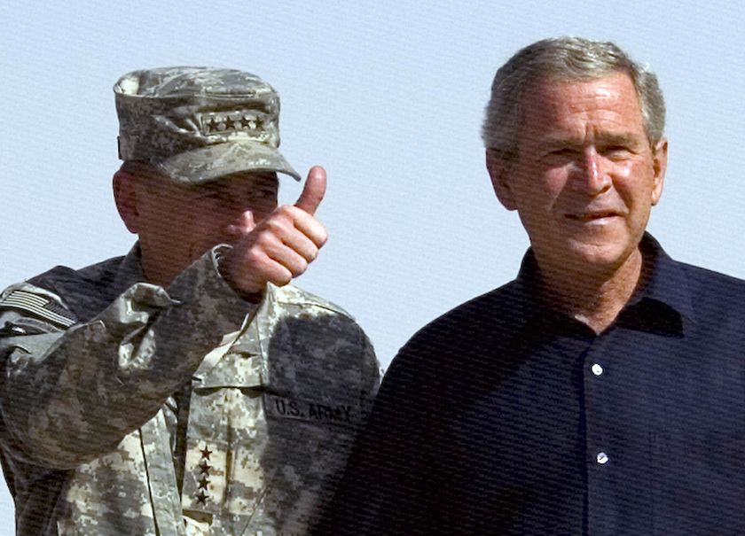 Bush makes unexpected Iraq visit - ABC News