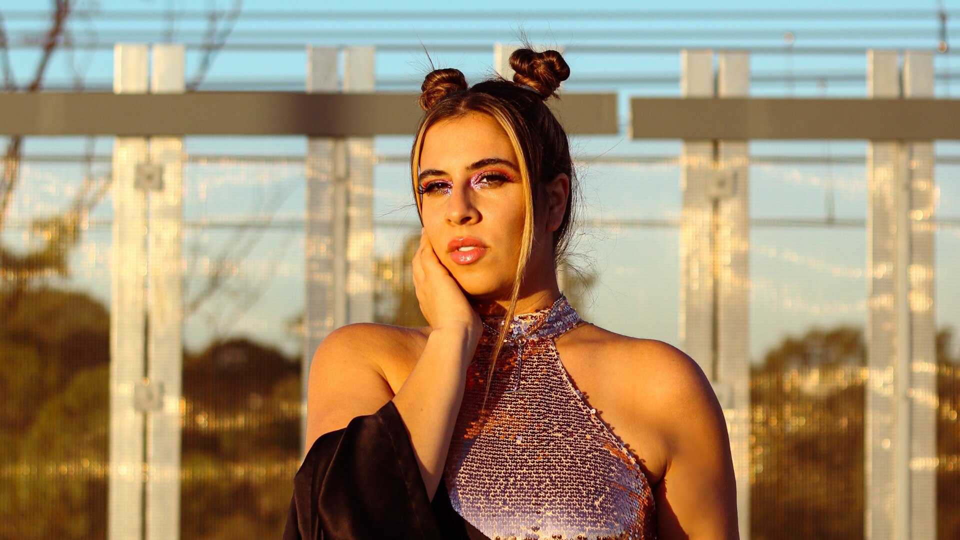 Access All Areas: Eliza Hull and Justine Eltakchi - ABC listen