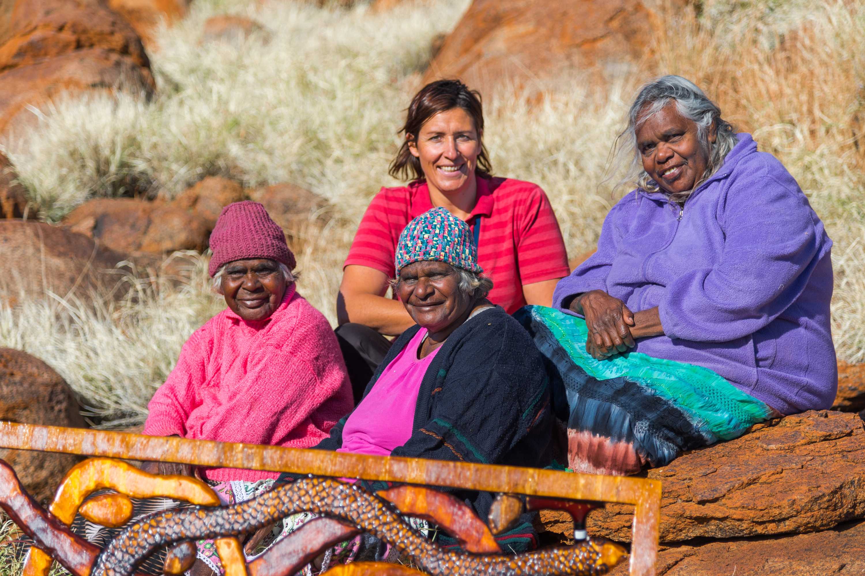 Art project between Anangu women and APY Lands police officer wins SA ...