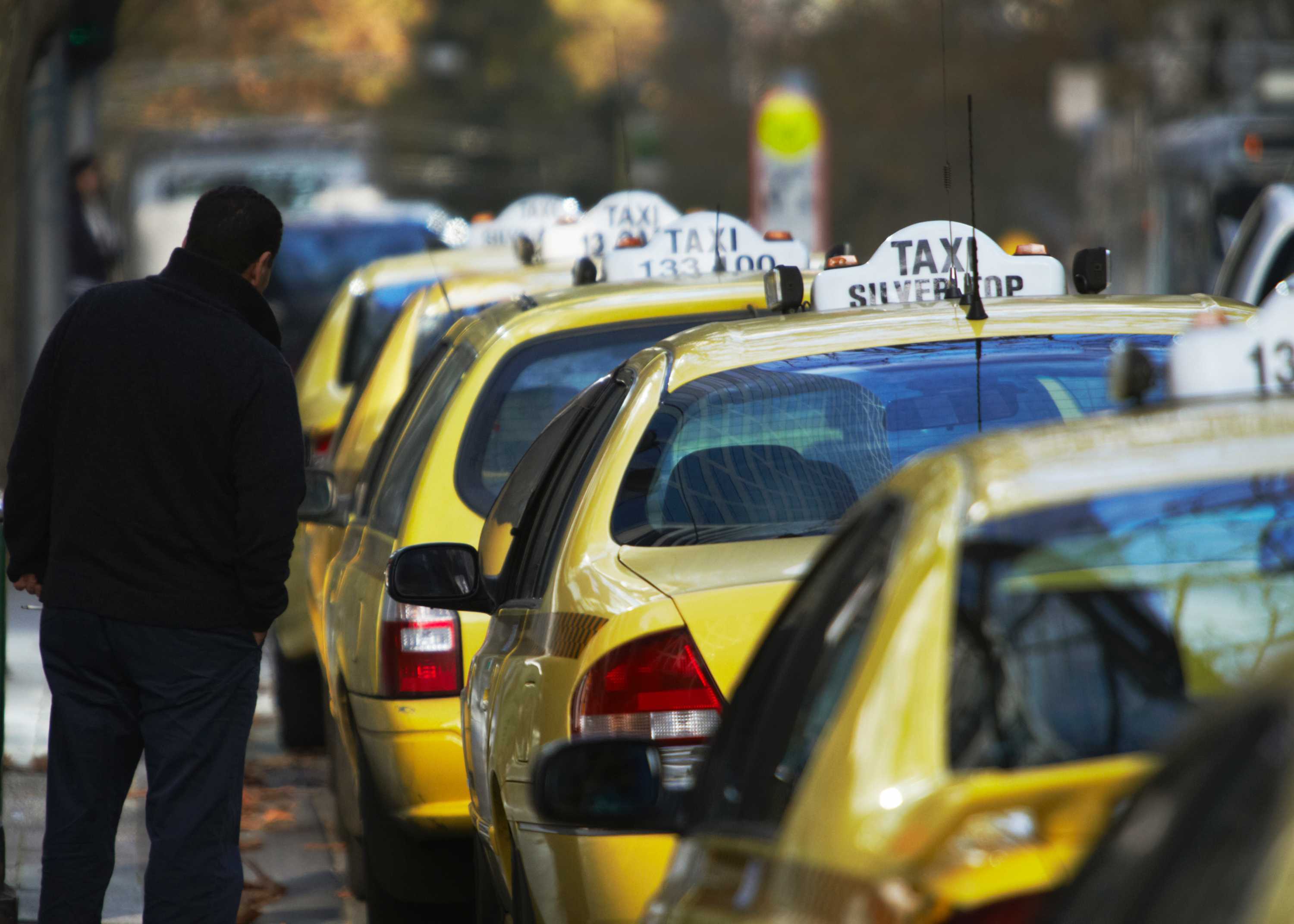 Poor fare: the tough life of the Australian taxi driver - ABC listen