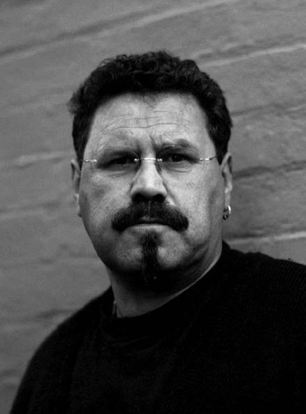 Aboriginal photographer takes story to Paris - ABC News