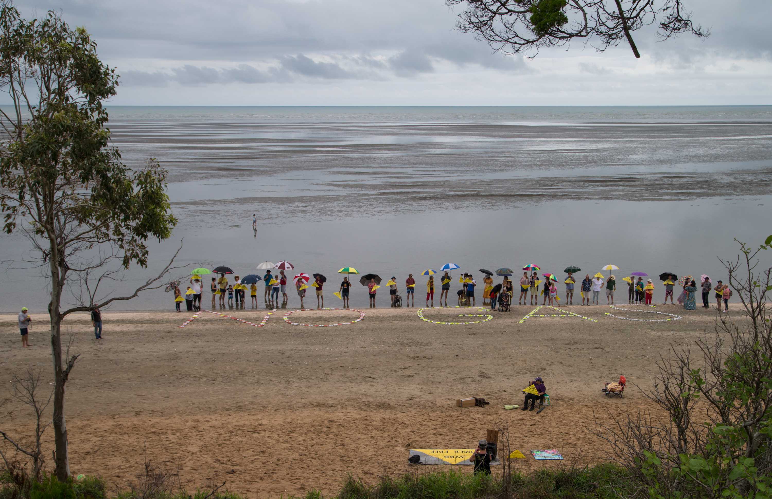 Butchulla Indigenous community condemns fracking on native land in Wide ...