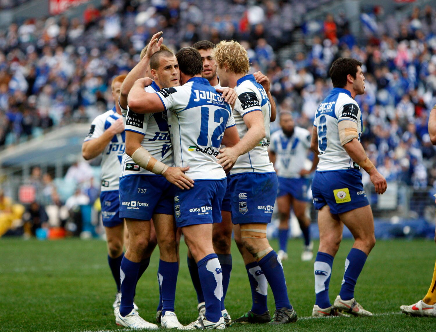 Bulldogs surge to win over Broncos - ABC News