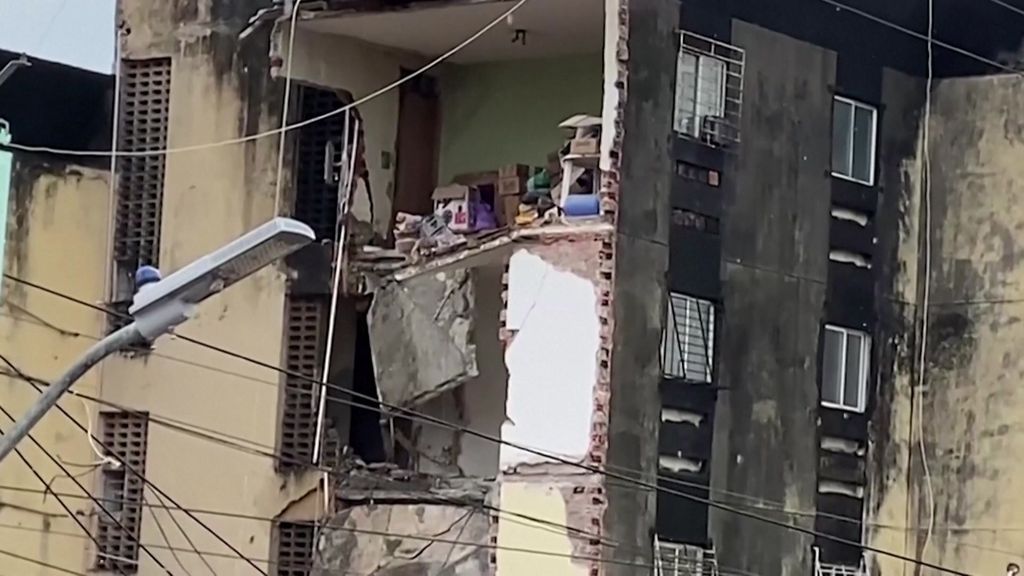 Building collapses in north-eastern Brazil - ABC News