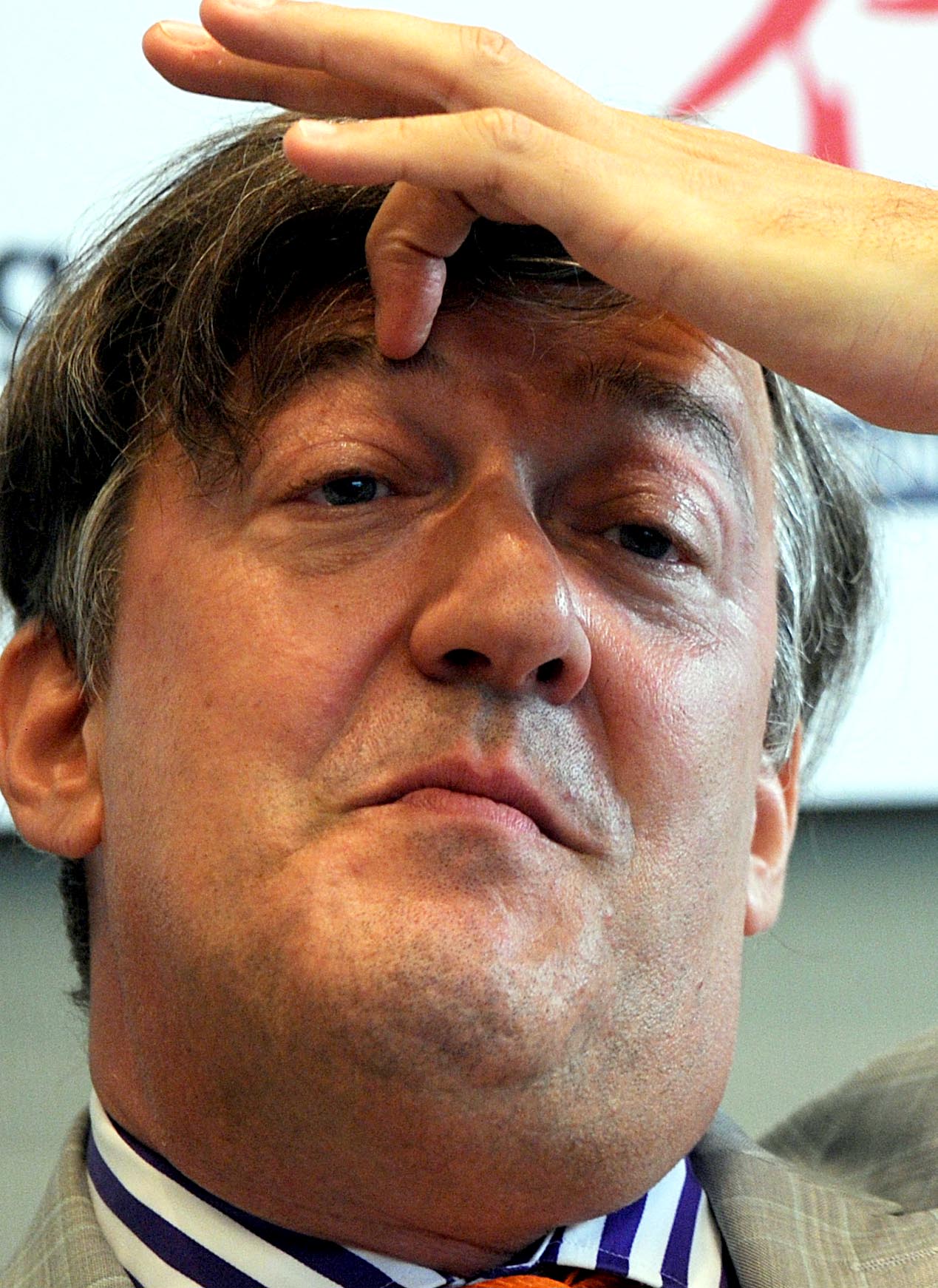 Stephen Fry: British actor and QI host to marry 27-year-old boyfriend ...