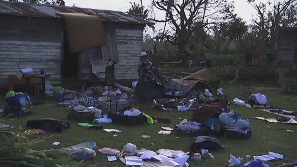 Cyclone Winston: Death toll reaches 21 as authorities continue to ...