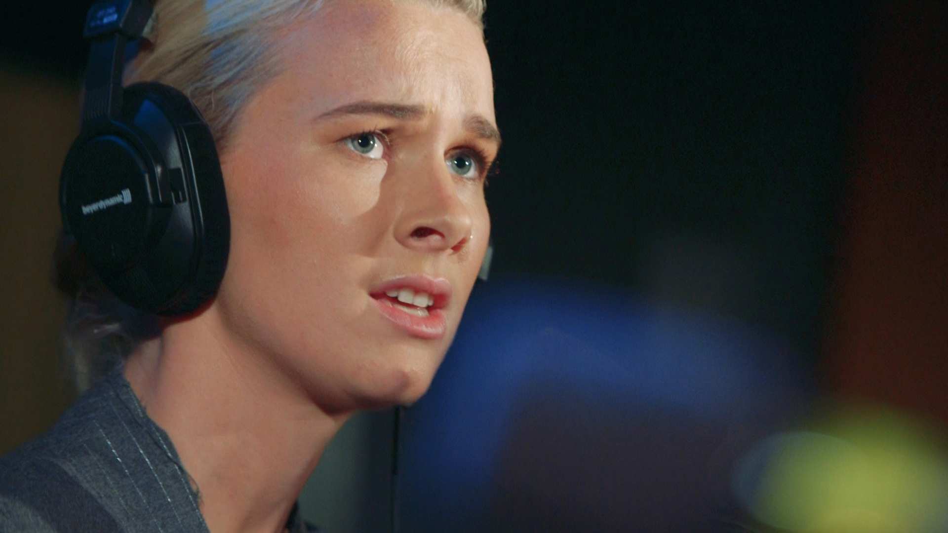 Broods perform 'Free' - triple j