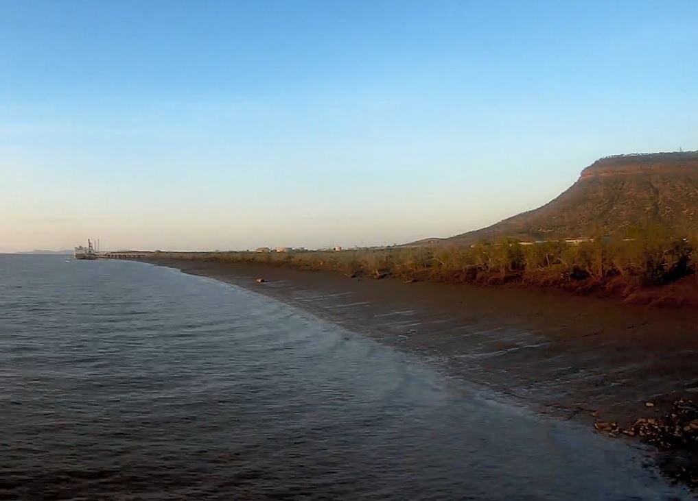 A timelapse of the jetty at Wyndham port - ABC News