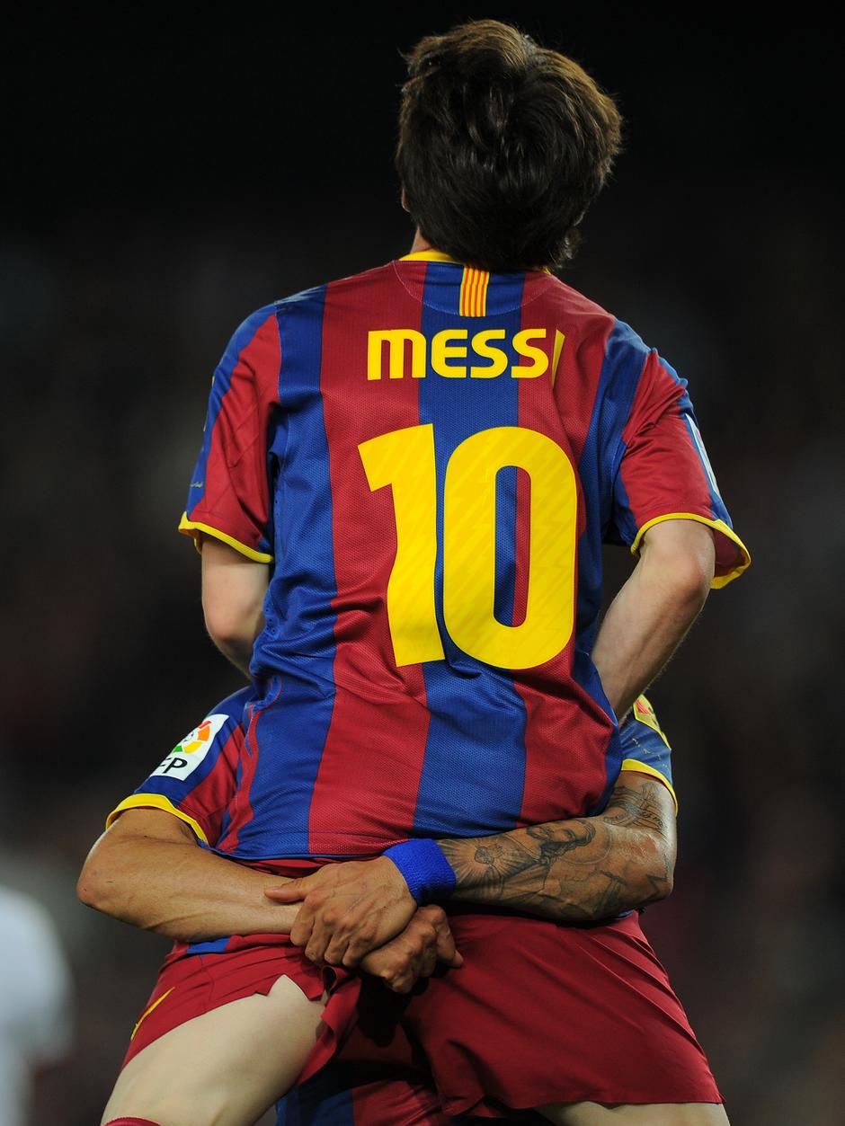 Messi sets 50-goal mark - ABC News