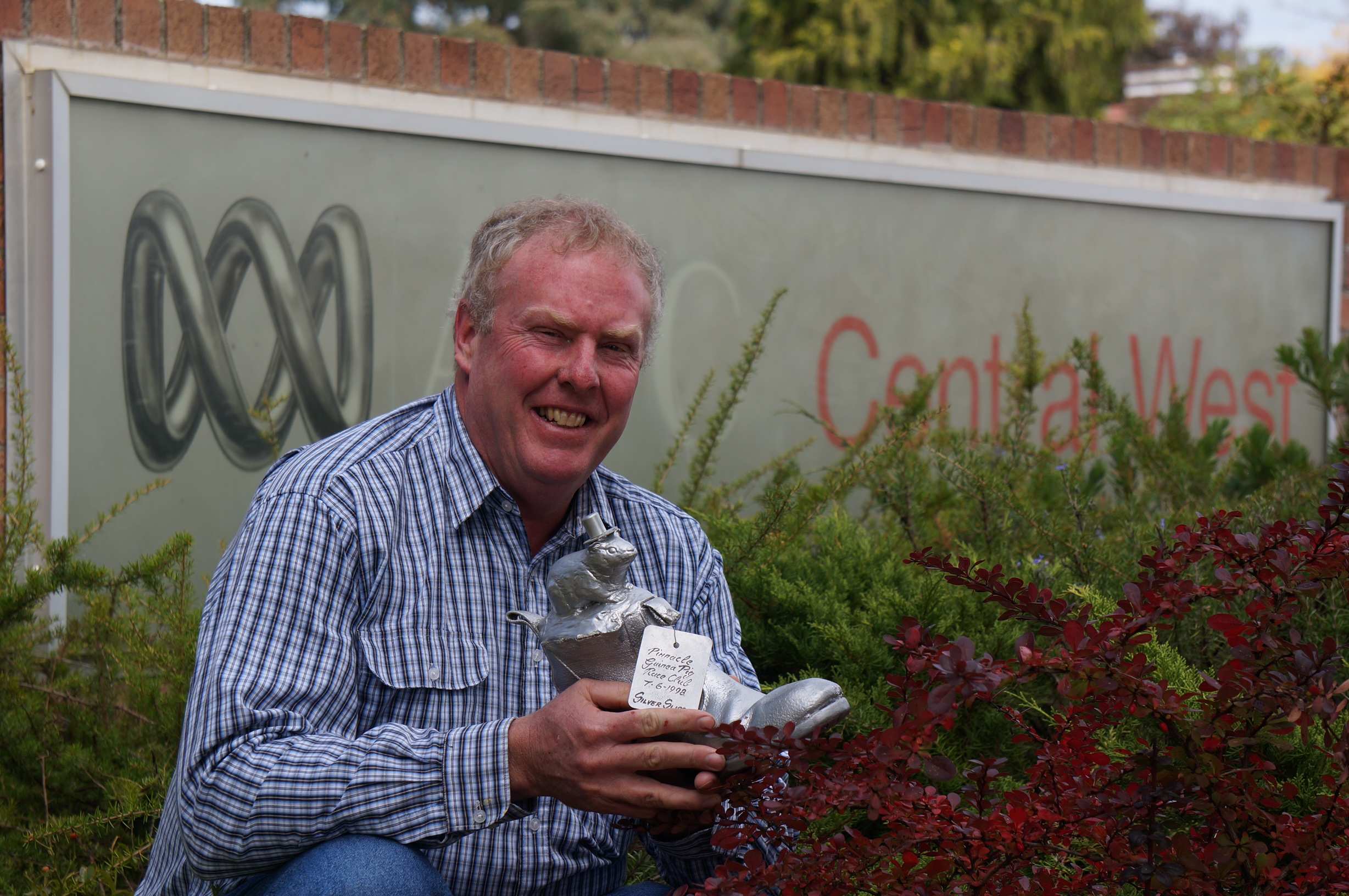 ABC Central West notches up 80 years of broadcasting as the voice of ...