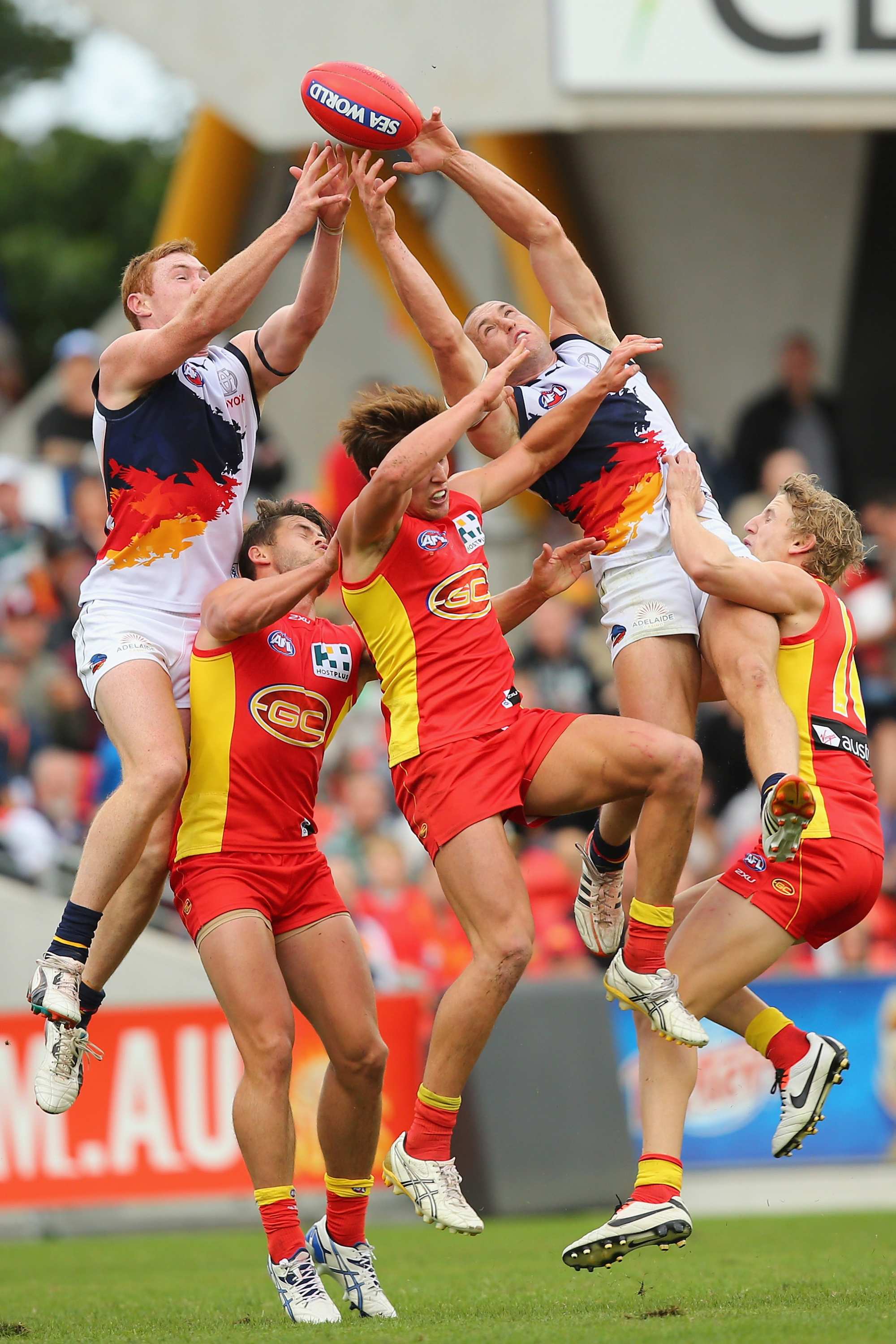 AFL: Port Adelaide goes sixth with win over Collingwood, Adelaide Crows ...