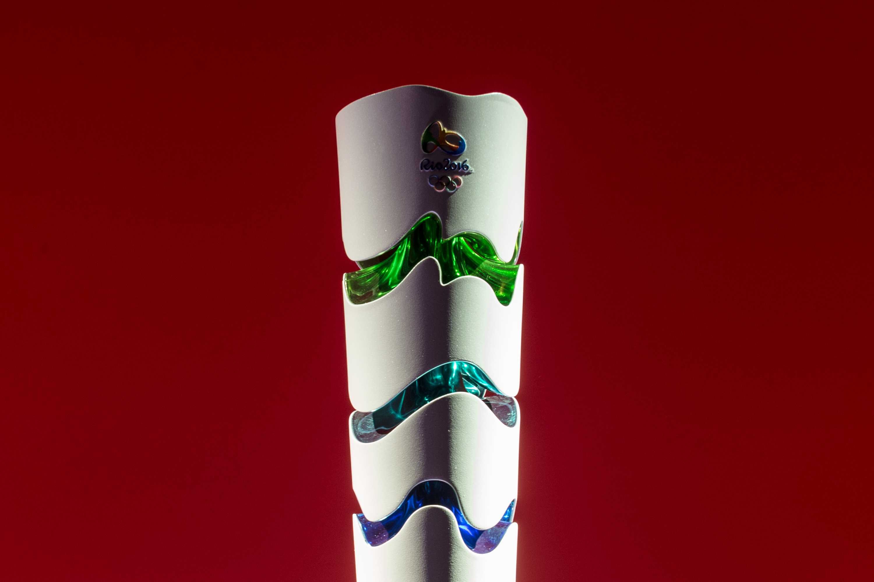 Rio de Janeiro 2016 Olympics: Torch design unveiled in Brazil - ABC News