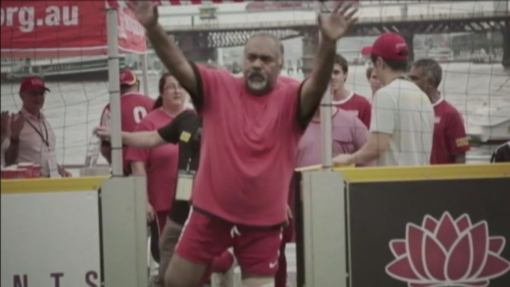 Floating pitch brings footballers together - ABC News