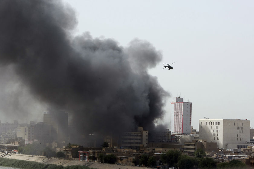 15 killed in Baghdad bank siege - ABC News