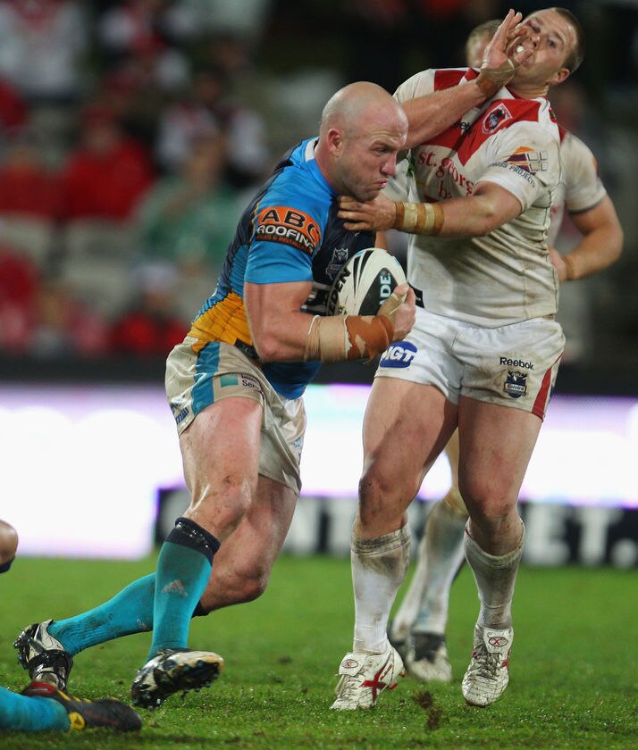 NRL: Luke Bailey re-signs with Gold Coast Titans - ABC News