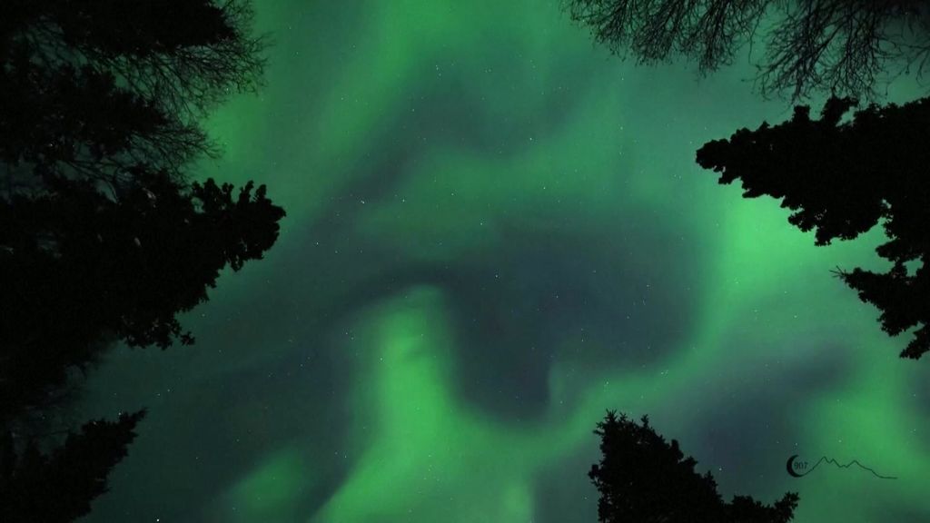 Northern Lights captured in night sky over Anchorage, Alaska - ABC News