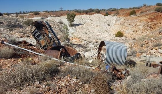 Damning review into SA outback town of Mintabie forces residents to ...