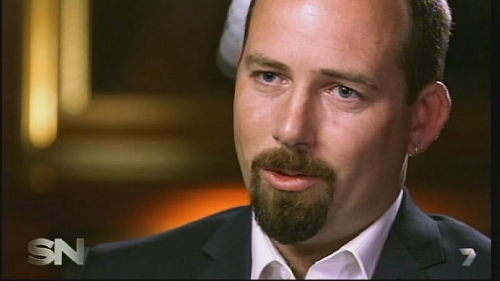 Motoring Enthusiasts Party senator-elect Ricky Muir stumbles in TV ...