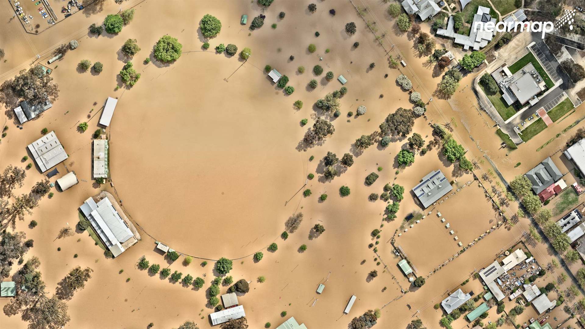 Aerial shots reveal full scale of Victoria's flood disaster - ABC News