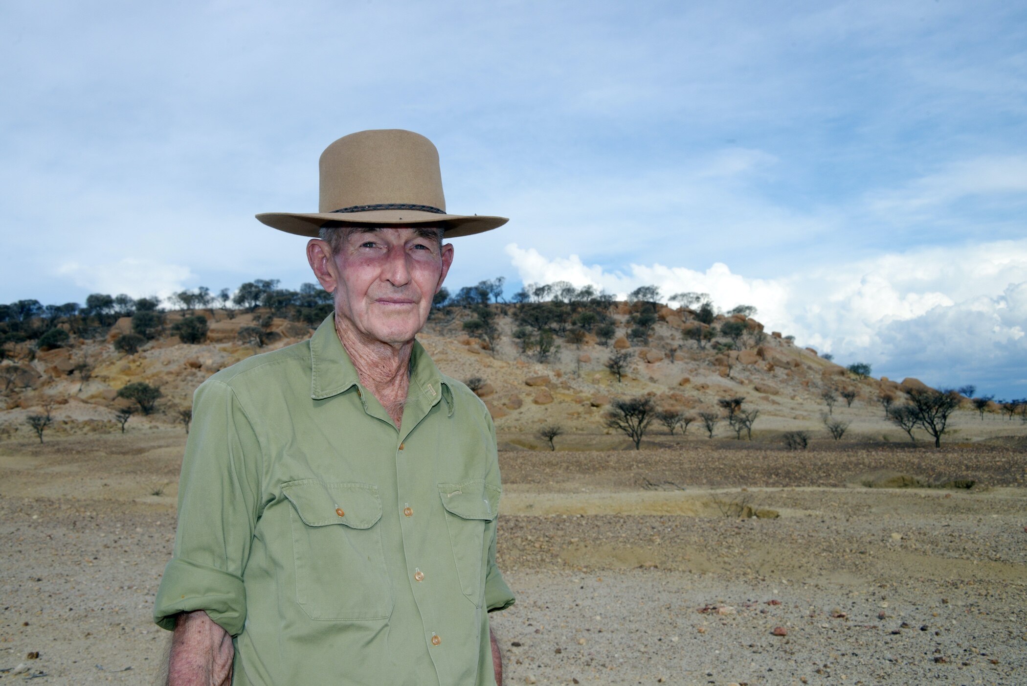 Winton grazier Charlie Phillott, who took on ANZ and won, has died aged ...
