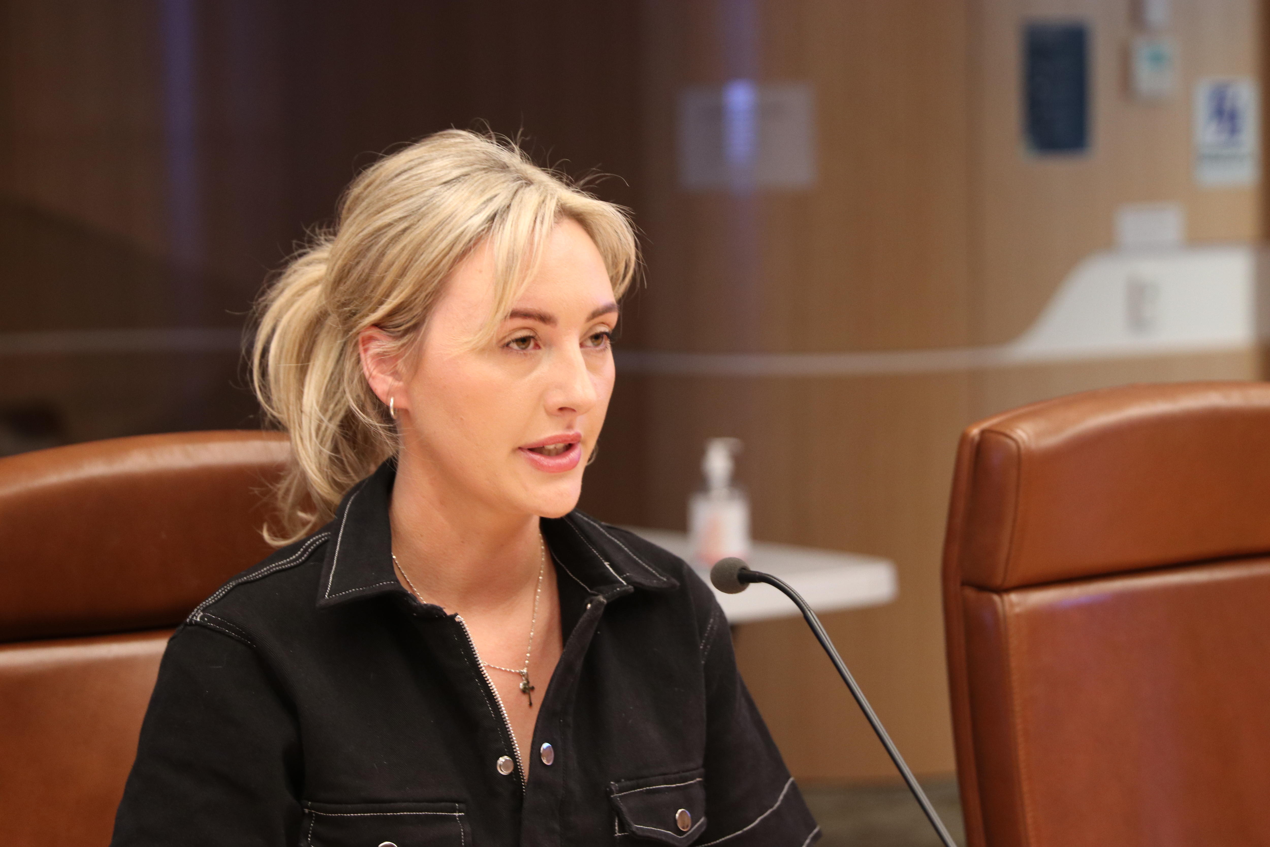 Former LGH head Dr Peter Renshaw's medical practitioner registration ...