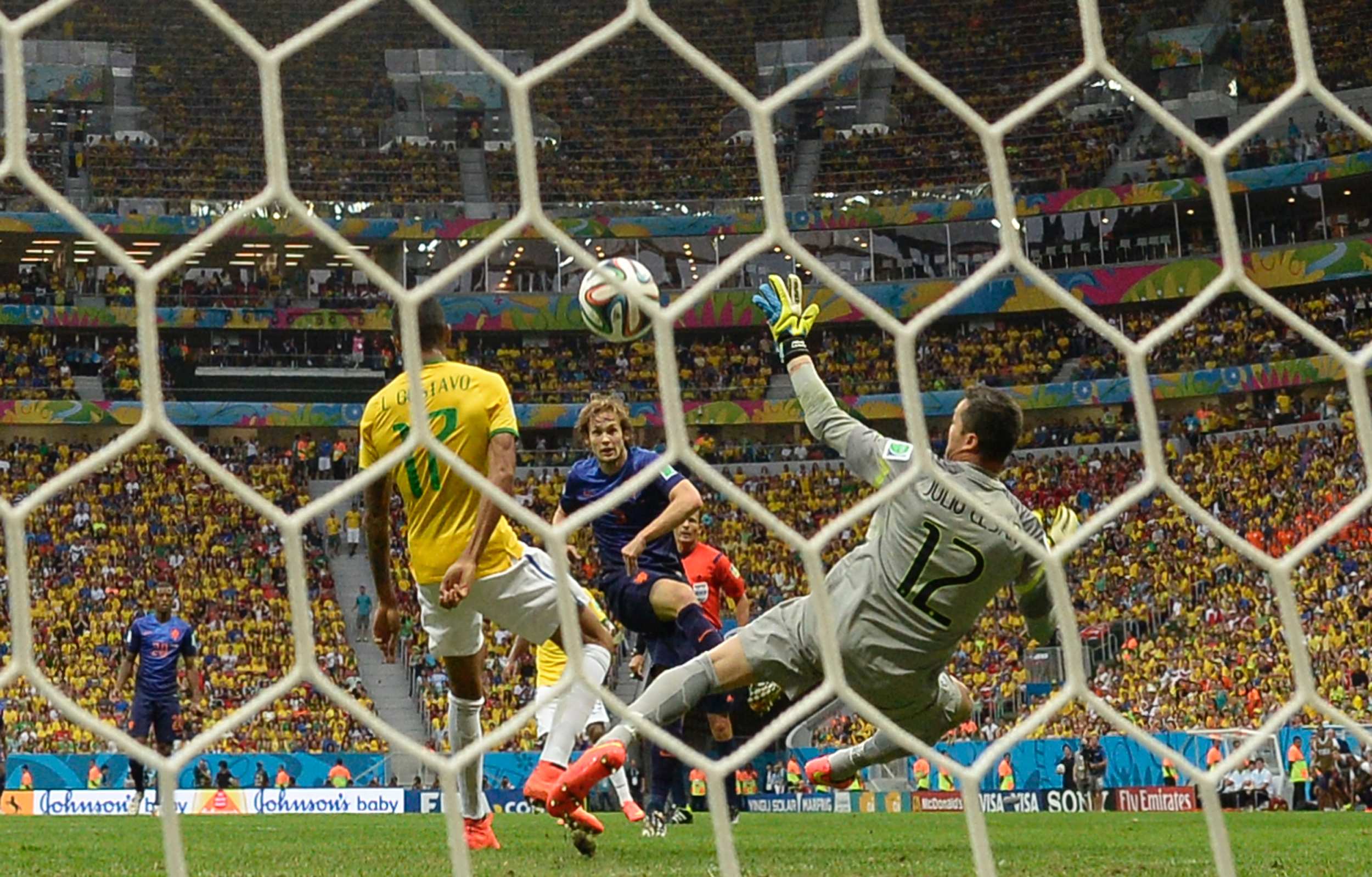 World Cup 2014: Netherlands beat Brazil 3-0 to claim third place in ...