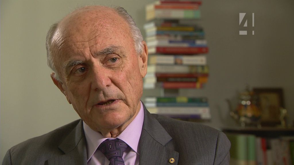 Allan Fels questions the 7-Eleven franchise model - ABC News